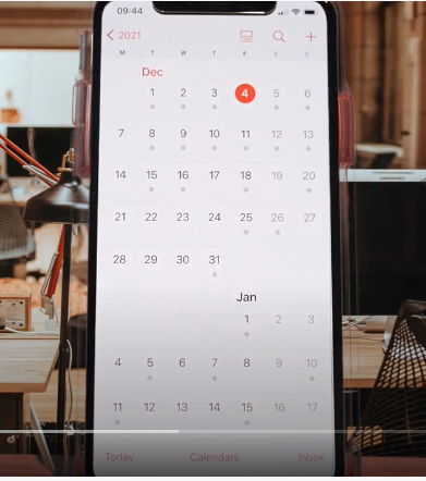 How to create an event and invite people (iPhone, iPad) 2020 | Declix